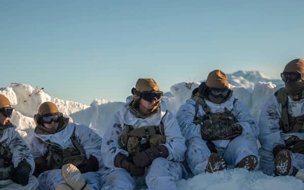 Military Boot Insulation: How to Stay Warm US Patriot Tactical