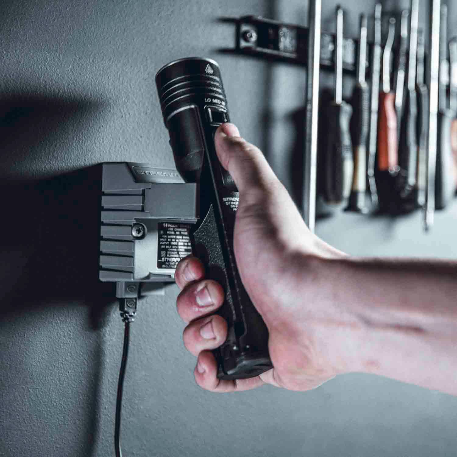 Streamlight Stinger 2020 LED Flashlight- Light Only